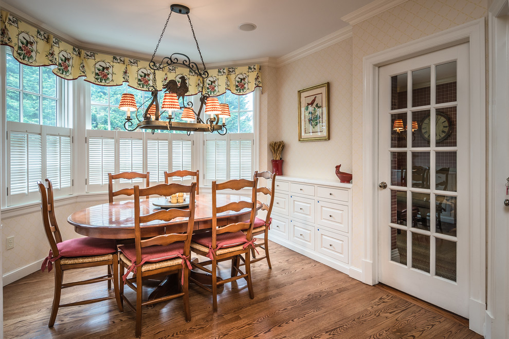 Traditional Breakfast Area - Traditional - Dining Room - New York - by ...