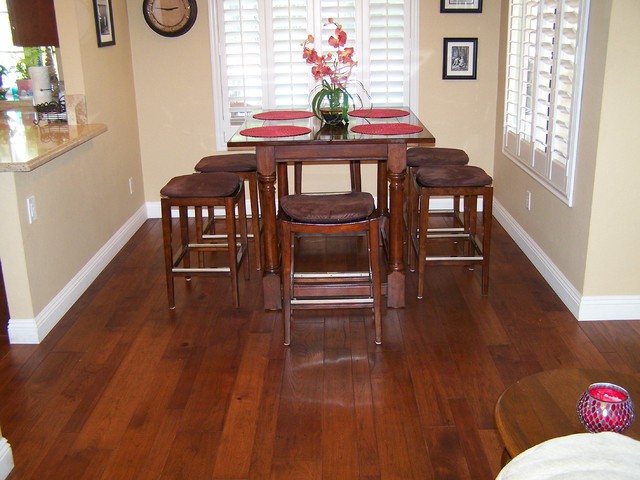 Traditional Dining Room - Hickory Sheffield Time Inspired II Wood ...