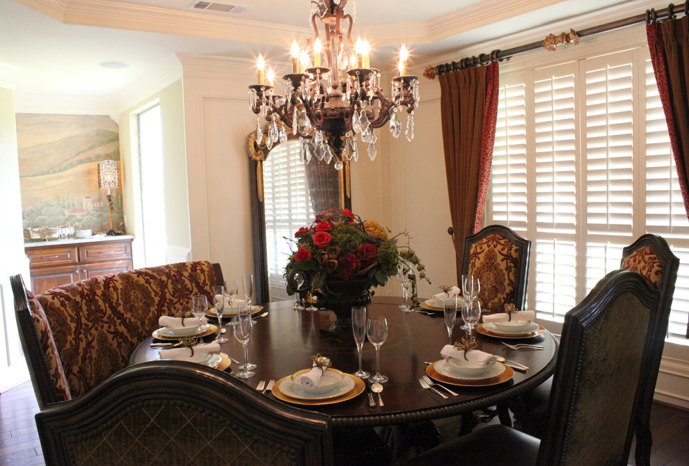 Traditional European Interior Design - Traditional - Dining Room ...