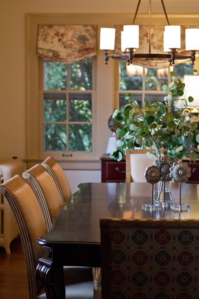 Traditional Lakeside Dining Room - Traditional - Dining Room ...