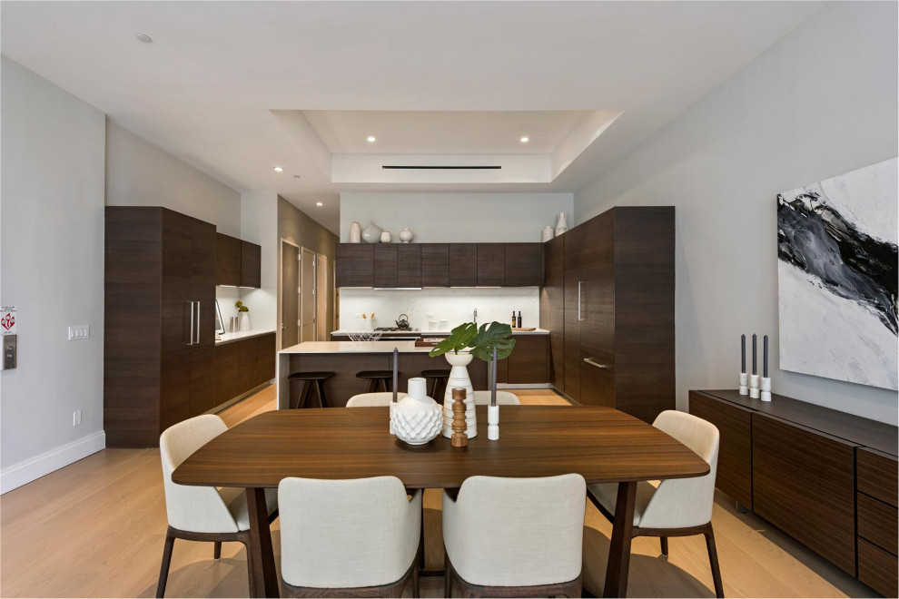 Tribeca Converted Warehouse - Dining Room - New York - by Cardinal Construction NYC | Houzz