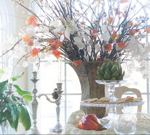 Vacant Home Staging: Dining Table Centerpiece - Dining Room ...