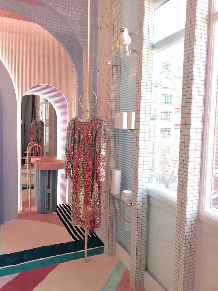 El vestidor del futuro "WONDER GALAXY" - Anni '50 - Camera da Letto - Altro - di Hisbalit | Houzz