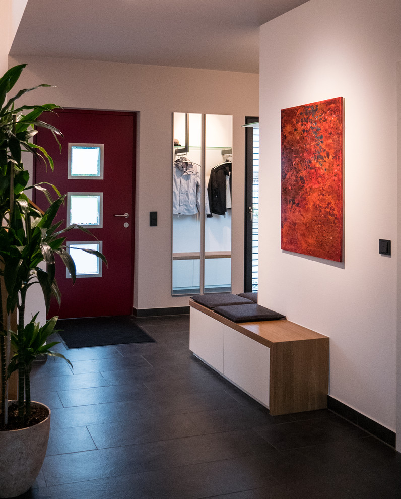 Garderobe im Einfamilienhaus - Contemporáneo - Entrada - Frankfurt - de as.designconcepte | Houzz