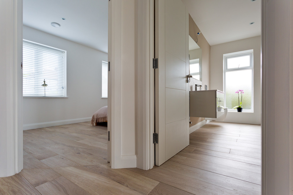 A beautiful coastal home with a pared- back timeless style ...