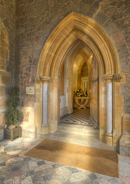 Make an entrance - Entrance - Devon - by Colin Cadle Photography | Houzz UK