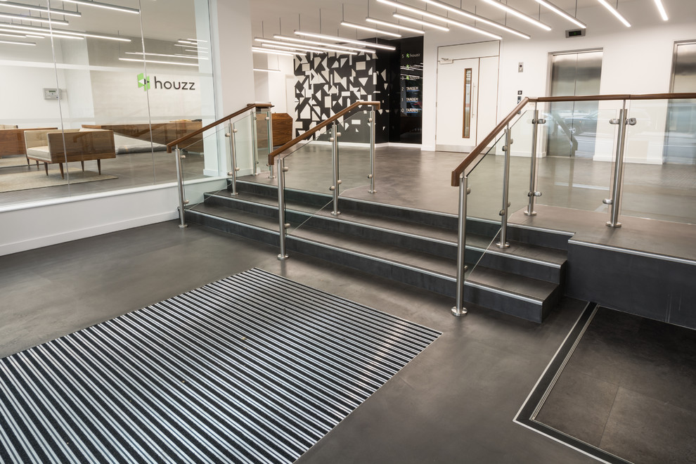 MicroCrete installation at Houzz UK Head Office. - Contemporary - Entry ...