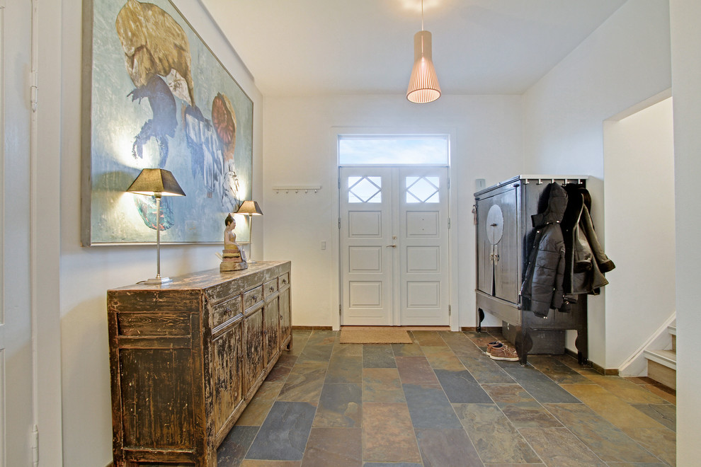 Rolighedsvej 1, 9310 Vodskov - Scandinavian - Entry - Aalborg - by Din ...