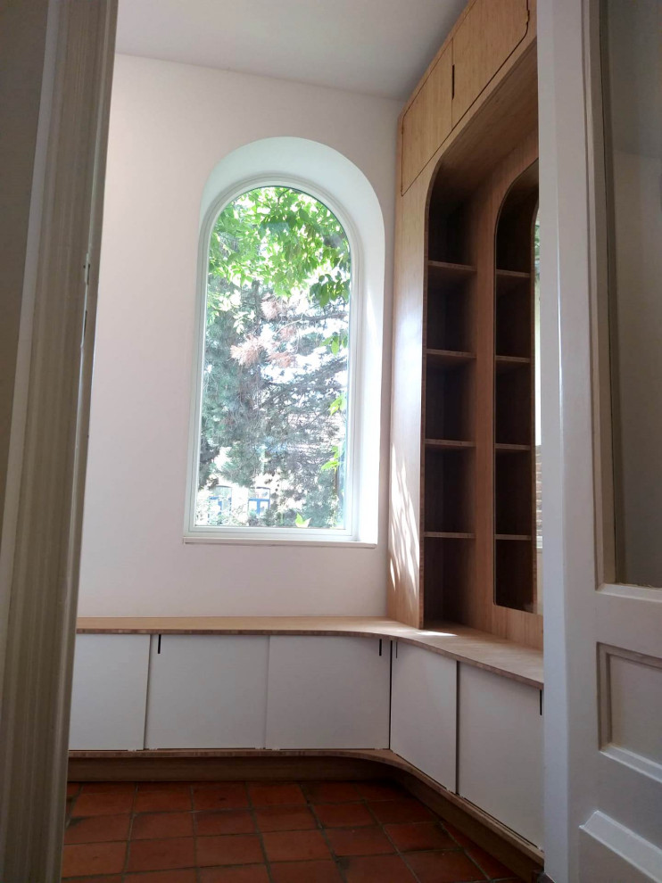 Banquette CURVE, porte manteau et vestiaire ouvert - Contemporary ...