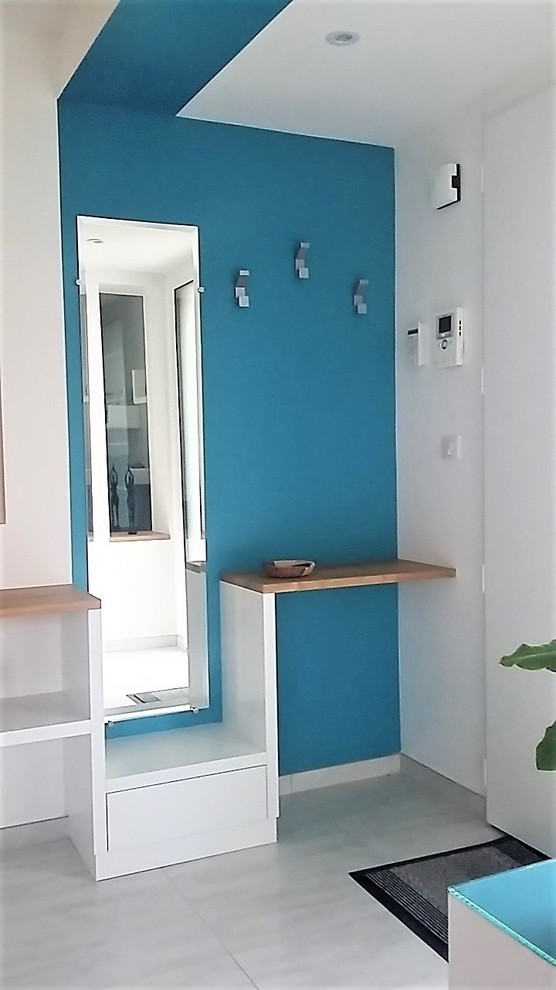 Création d'une entrée dans une maison d'habitation (Champtoceaux - 49) - Contemporary - Entry ...