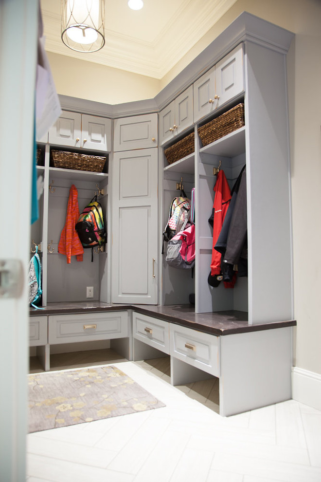 A Drop Zone With a Space for Every Member of the Family - Entry - Other ...