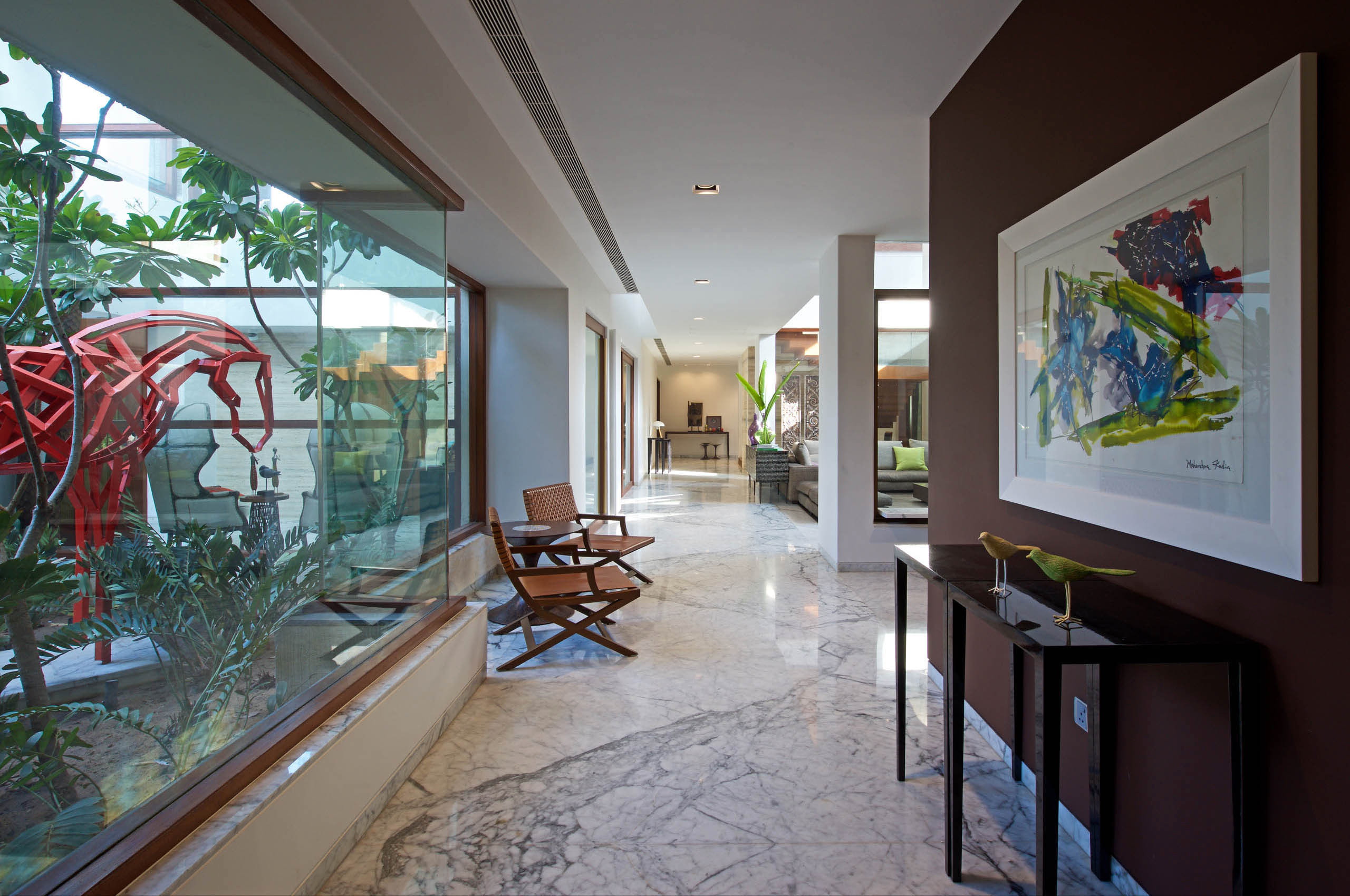 17 Tips to Make the Most of Narrow Corridors