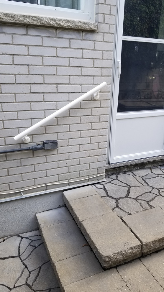 ADA Exterior Handrailing - Modern - Entry - Ottawa - by Mjolnir ...
