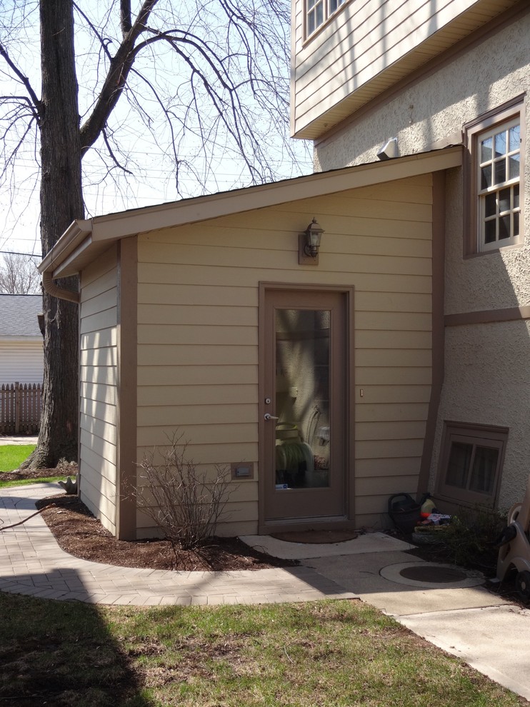 Additions - Traditional - Entry - Chicago - by P&M Renovations Inc. | Houzz
