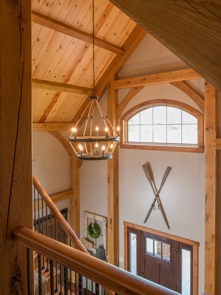 Beautiful lakefront Timber Frame - Rustikal - Eingang - Cleveland - von ...