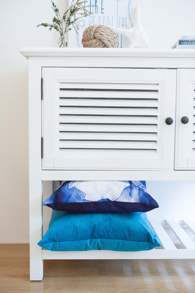 Buffet / sideboard styling - Beach Style - Entry - Sydney - by Sally ...