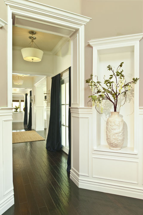 Cheshire Foyer Navy Blue and White - Traditional - Entry - Los Angeles ...