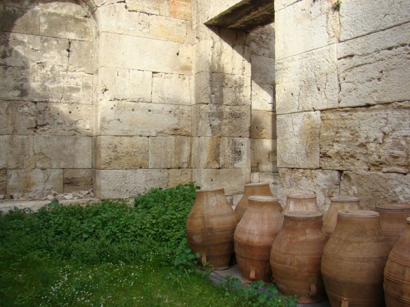 Cladding Stone Wall Veneers the 'Kronos Stone' - Mediterranean - Entry ...