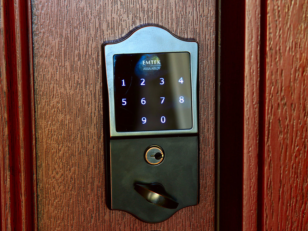 Classic Entry Door Design Ideas - Traditional - Entry - Orange County ...