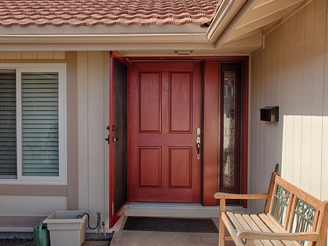 Classic Entry Door Design Ideas - Classique - Entrée - Orange County ...