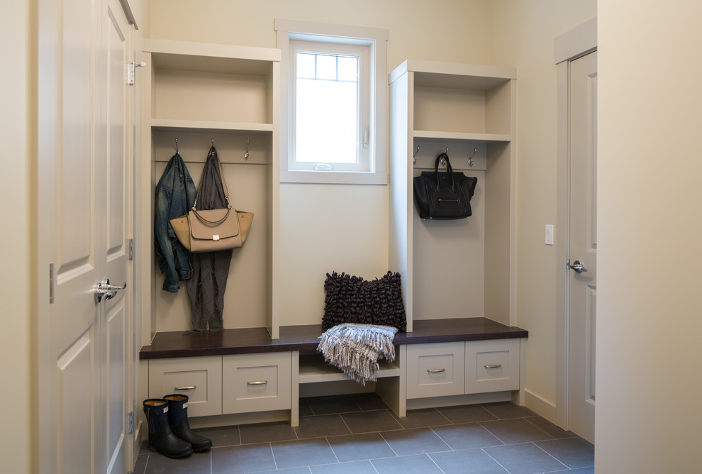 Crestmont - Traditional - Entry - Calgary - by Veranda Estate Homes Inc ...