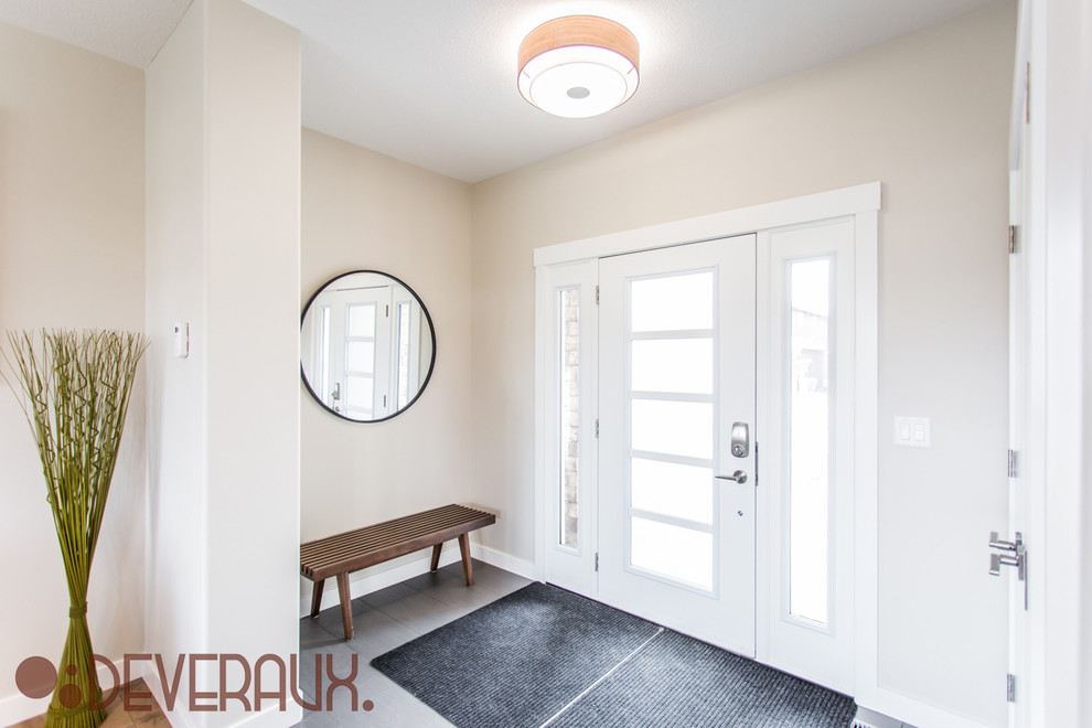 Custom 1746 sq. ft 2 Storey Home - Deveraux Developments - Entrance ...