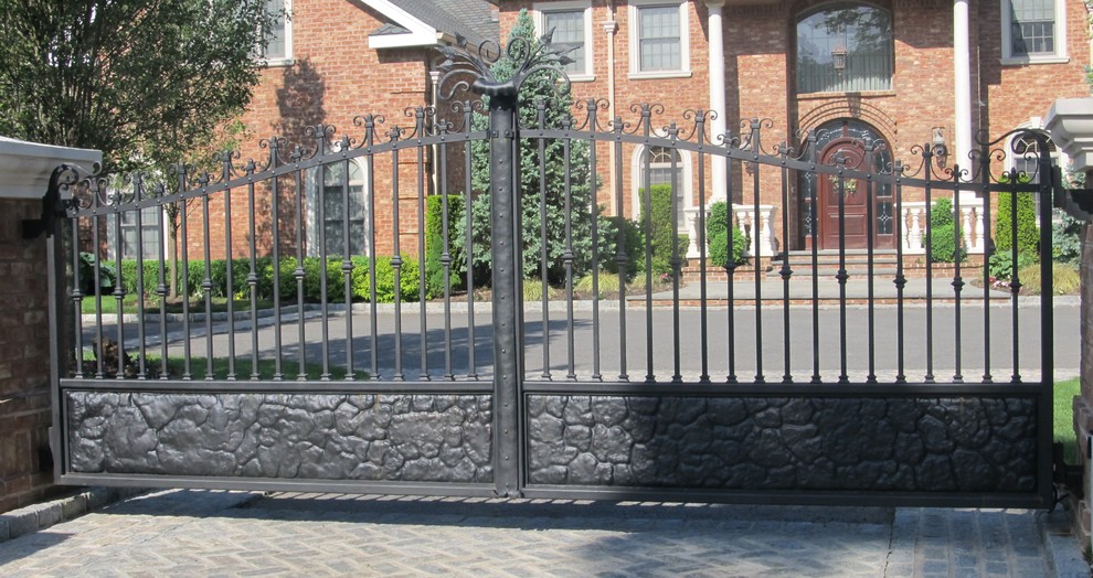 custom driveway gate - Traditional - Entry - New York - by Bill's ...