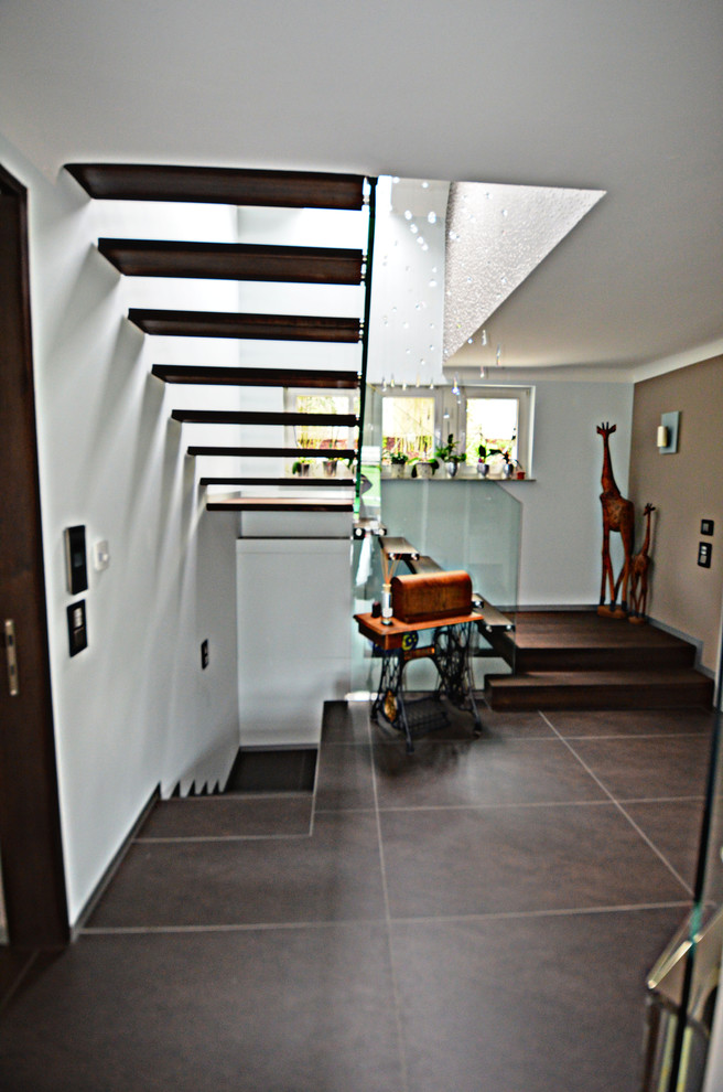 custom floating stair quater turn - Modern - Entrance - Other - by ...
