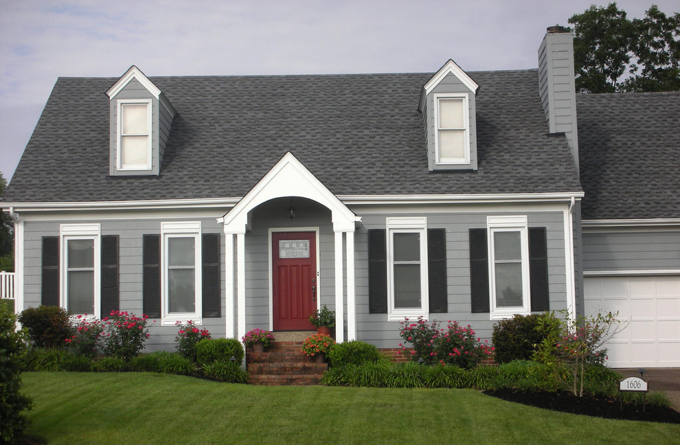 Cute Door with Curb Appeal - Traditional - Entry - Louisville - by Door ...