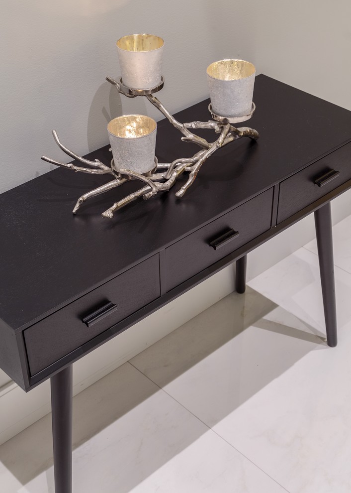 Entry foyer console - Modern - Entry - Vancouver - by Navin Ramani ...