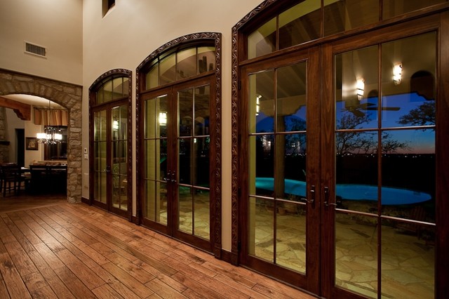 Entry Foyer - Night - Méditerranéen - Entrée - Austin - par Rick O ...