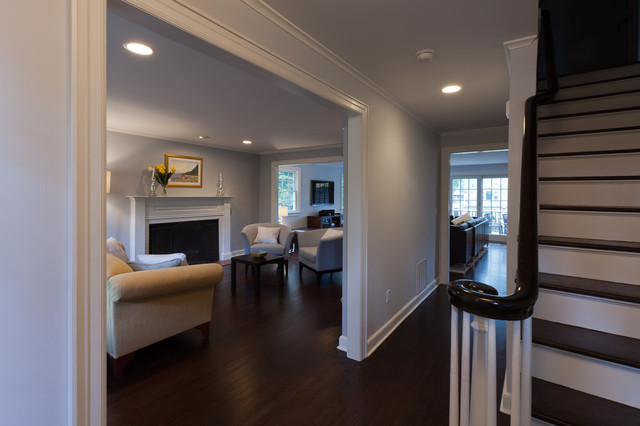 Entry - Modern - Entrance - New York - by Michael Sisti | Houzz UK