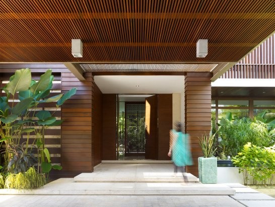 Exotic Resort-Style on Singapore's Sentosa Island by Silver & Ong ...