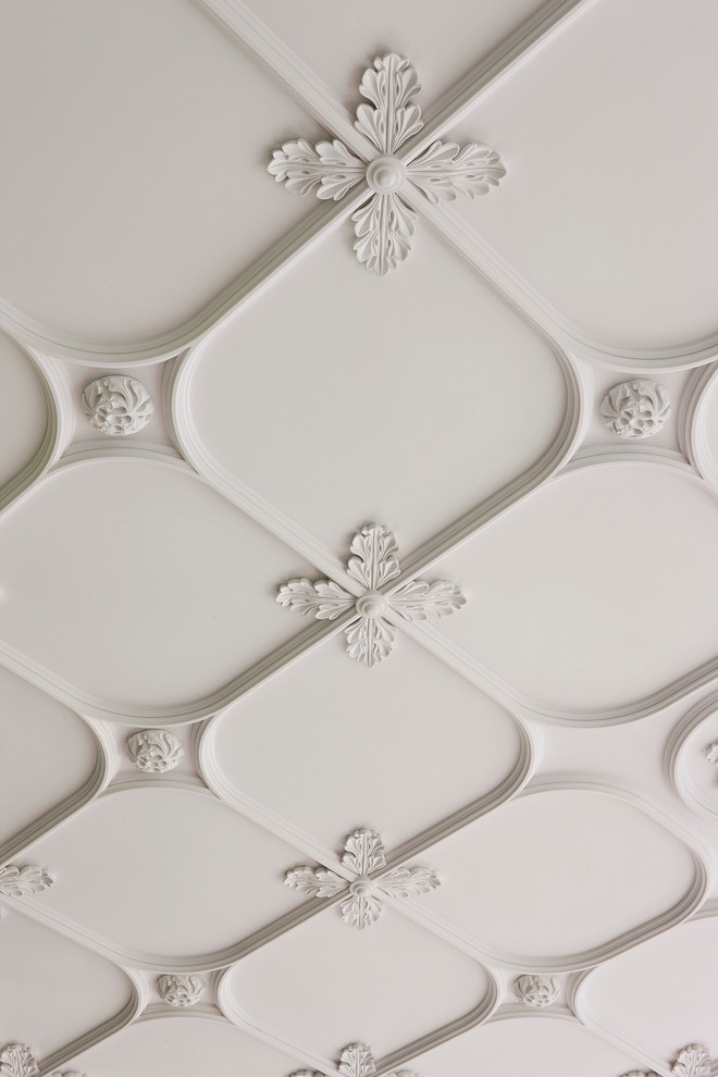 French Style Meets Georgian Elements in this Wadia Country House ...