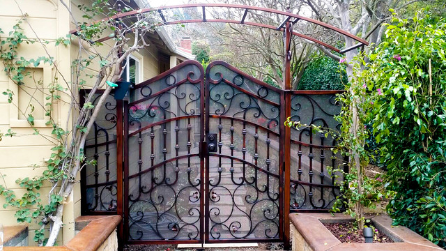 Iron Side Gate - Midcentury - Entry - Los Angeles - by MULHOLLAND BRAND ...