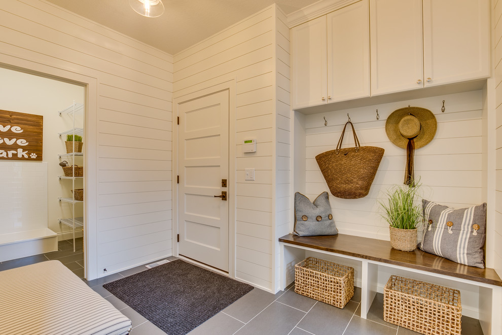 Lakeside Farmhouse - Farmhouse - Entry - Minneapolis - by David Charlez ...