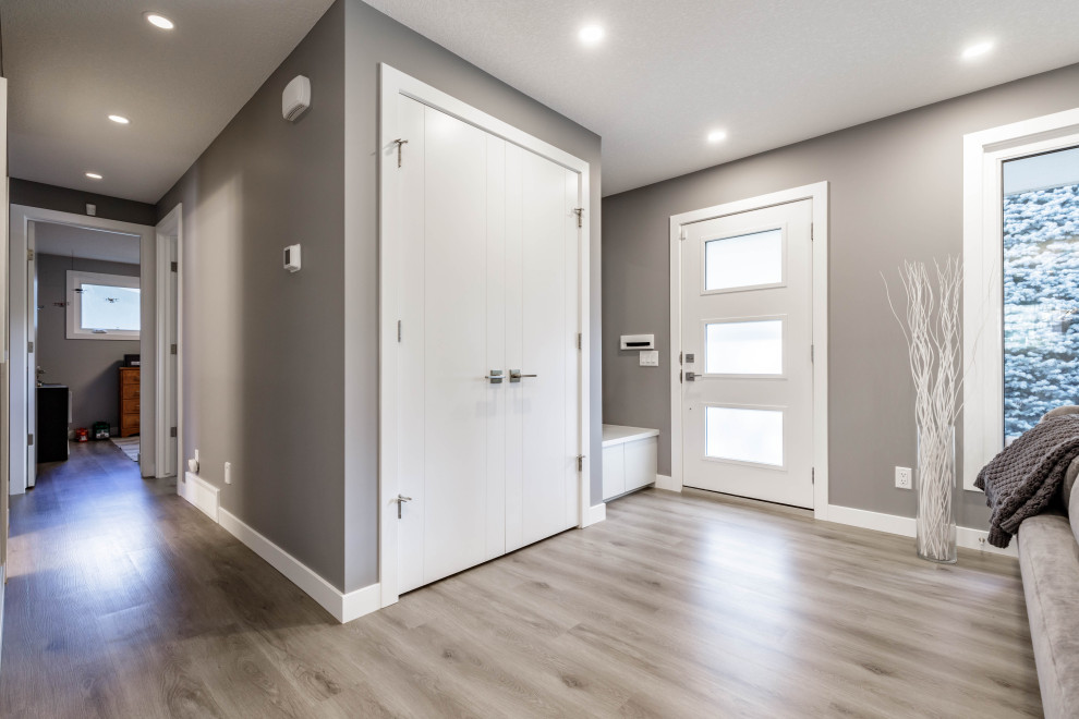 Lakeview Bungalow - Contemporary - Entry - Calgary - by Lara Hontzias ...