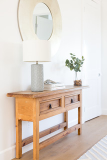 Large Round Mirror in California Coastal Entry - Beach Style - Entry ...