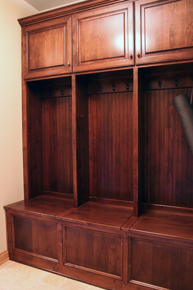 Locker Systems - Entry - Milwaukee - by Arrow Millwork and Cabinetry ...