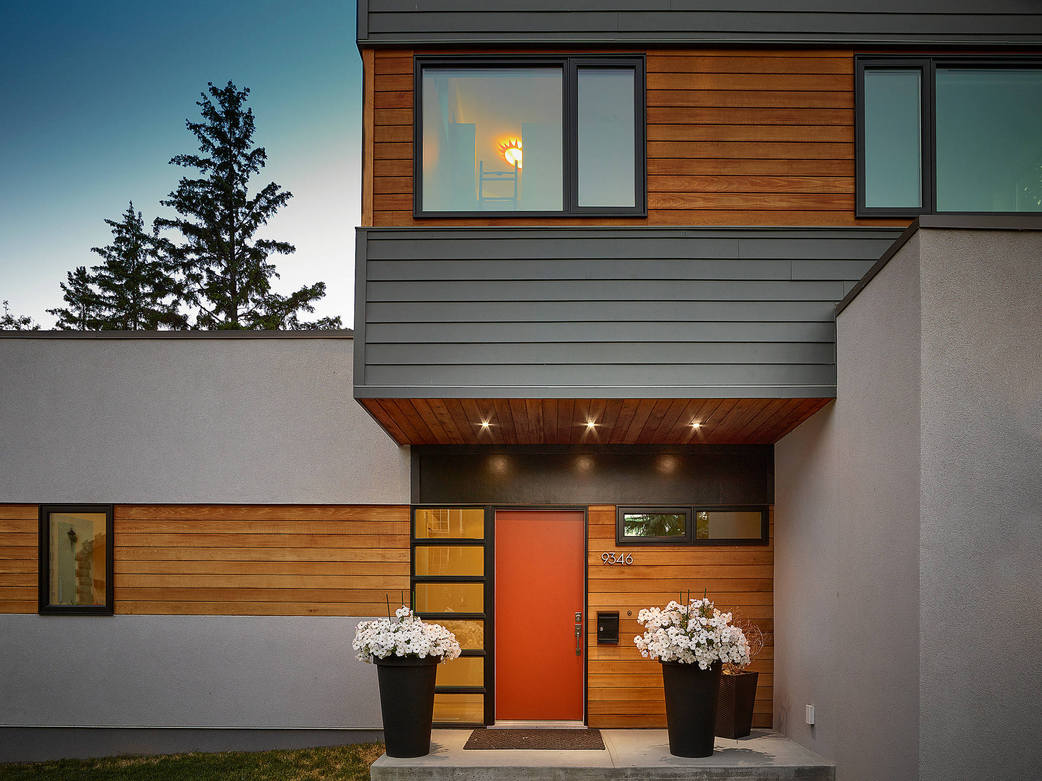Modern Stucco Houses With Cedar Siding Southampton Village 1 — KOSA