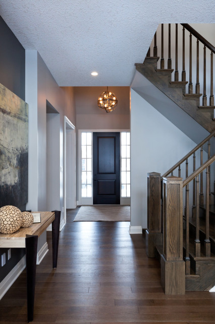 Model Home | London - Classique Chic - Entrée - Toronto - par Erika ...