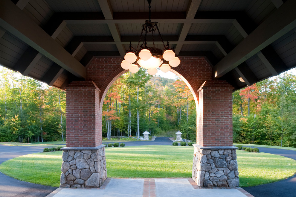 MountainHouse - Traditional - Entry - Boston - by Misiaszek Turpin pllc ...