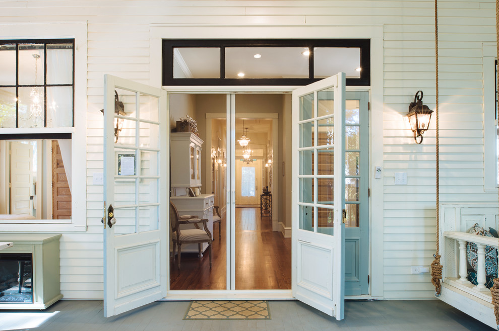 Phantom Screens Idea House: Southern Romance - Craftsman - Entry ...