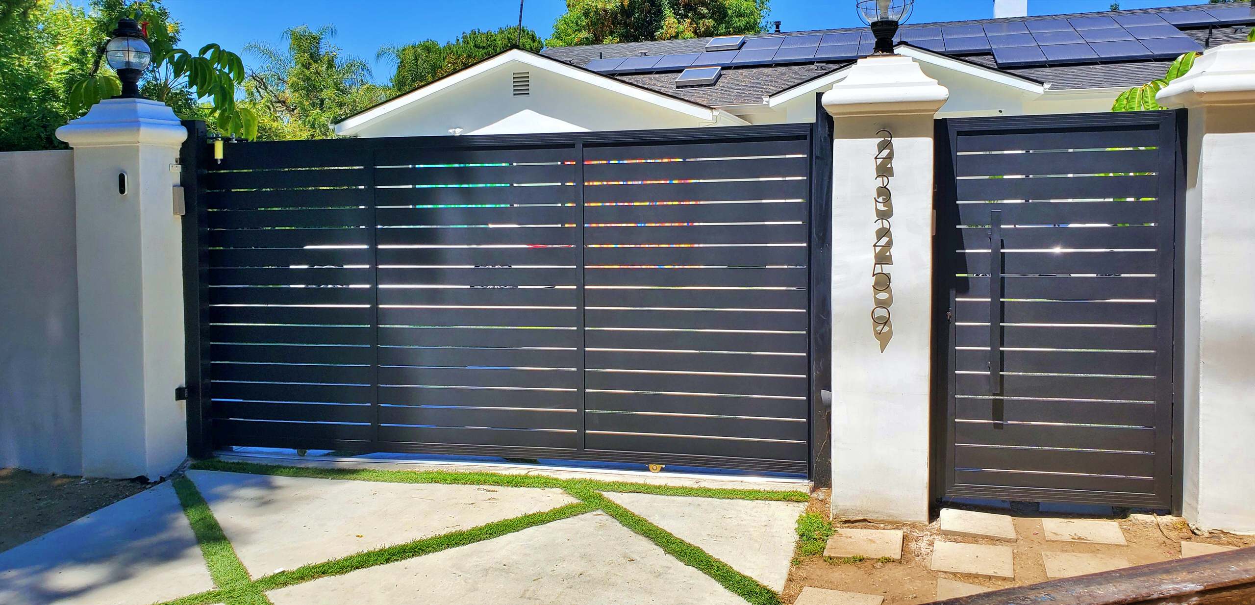 Modern Sliding Gate Design