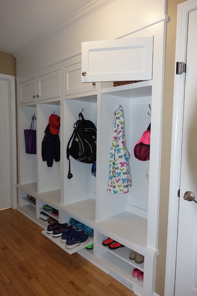 Saline Custom Storage Lockers - Traditional - Entry - Detroit - by New ...