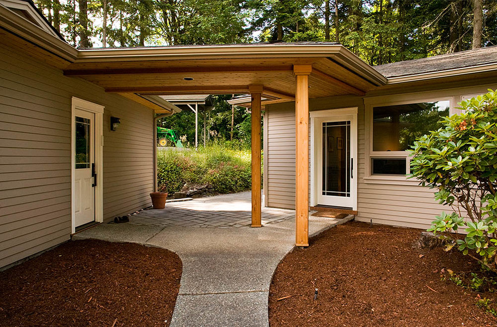 Sammamish Addition and Remodel - Traditional - Entry - Seattle - by GR ...