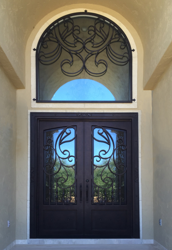 San Marcos Squre Top Door with Round Transom Window - Classique ...