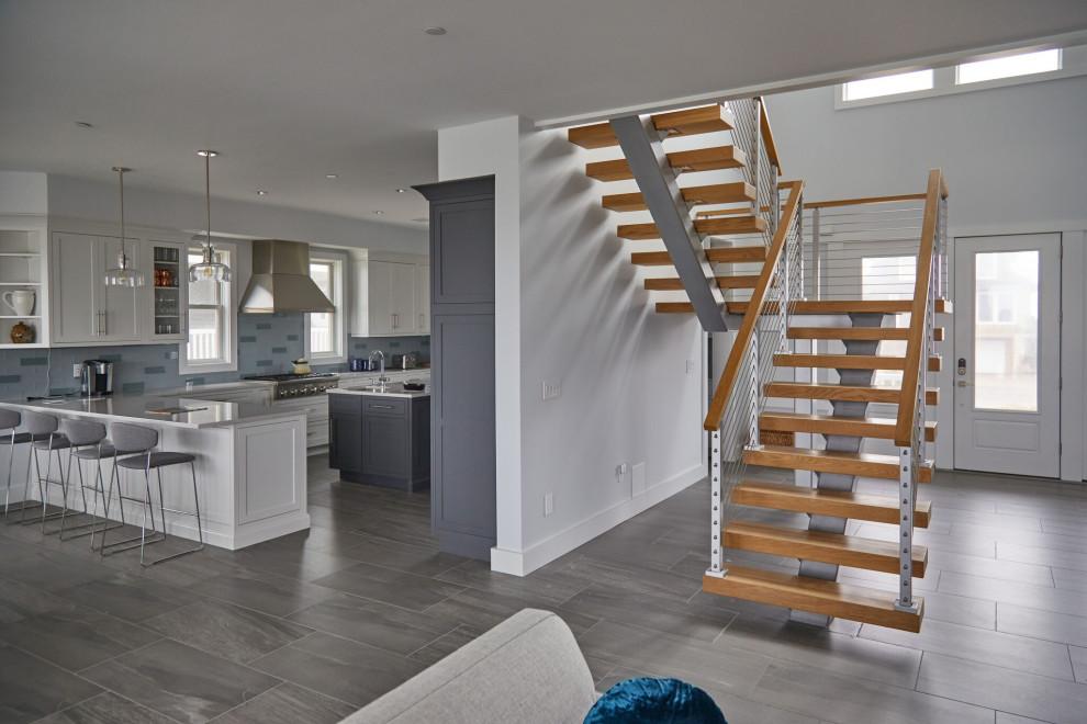 Speedboat Silver Rod Railing - Modern - Entry - Other - by Viewrail | Houzz