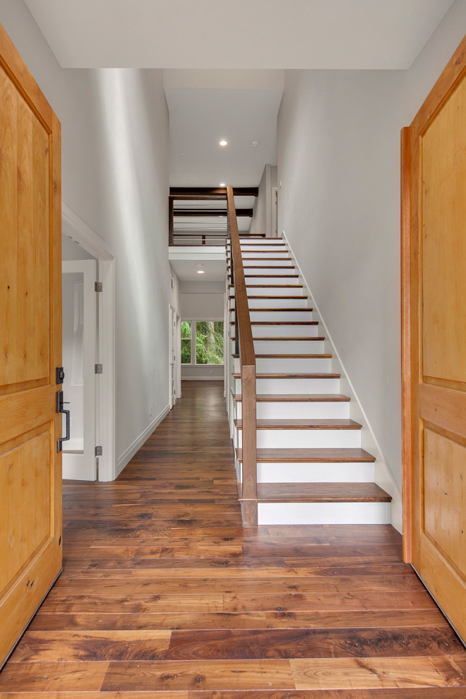 Staircase - Contemporary - Entry - Seattle - by Baluco | Houzz