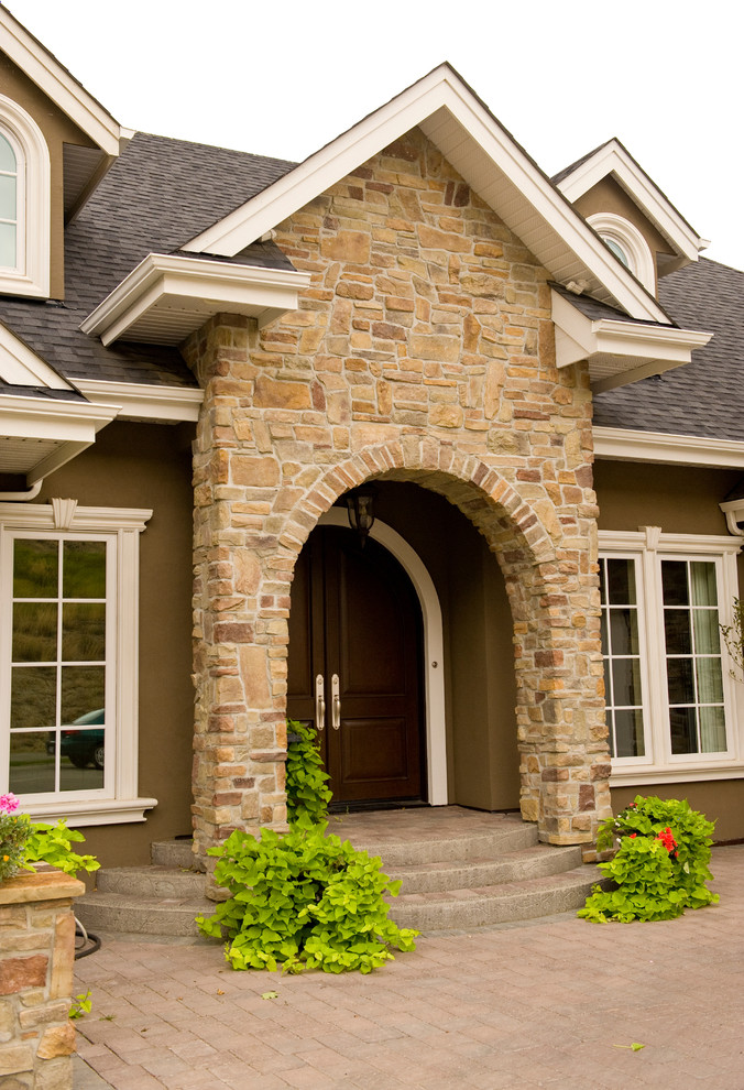 Suburban View Home - Traditional - Entry - Calgary - by Mitchell Brock ...